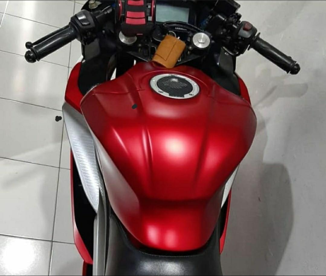 R15V3 Tank Cover / Tank Condom R15 V1, V2, V3, Motorcycles, Motorcycle ...