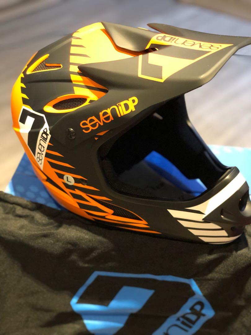 SevenIDP helmet, Sports Equipment, Bicycles & Parts, Bicycles on Carousell