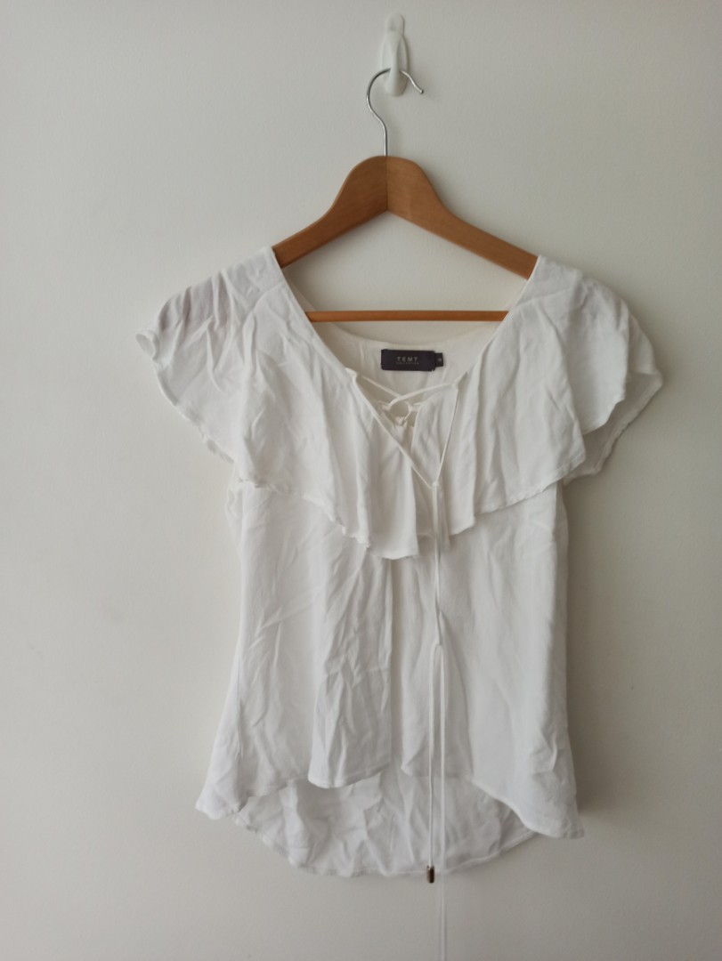 TEMT White Butterfly Top, Women's Fashion, Tops, Sleeveless on Carousell