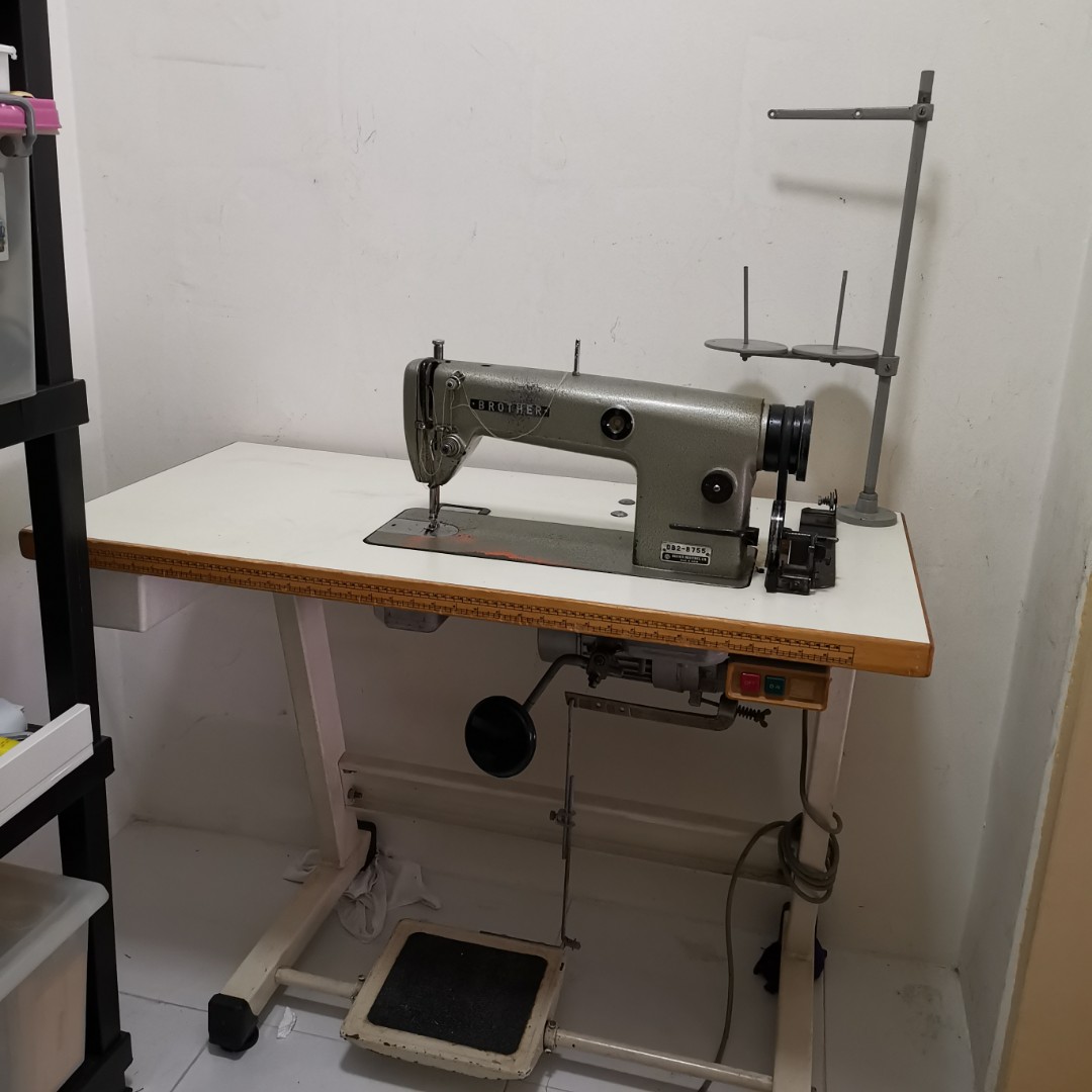 Hi-Speed Sewing machine, Furniture & Home Living, Home Improvement ...