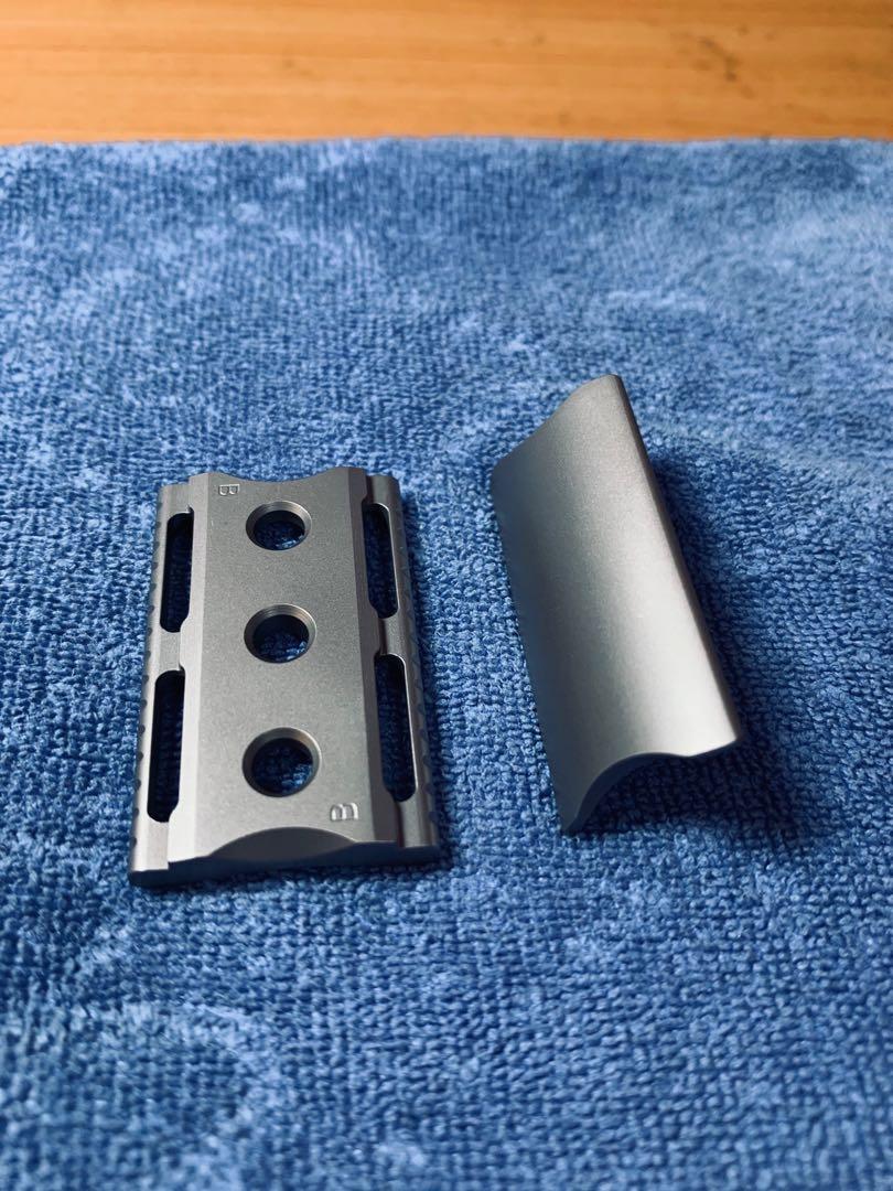 Karve Christopher Bradley SS B plate razor + Free SS Stand and 2 Astra ...