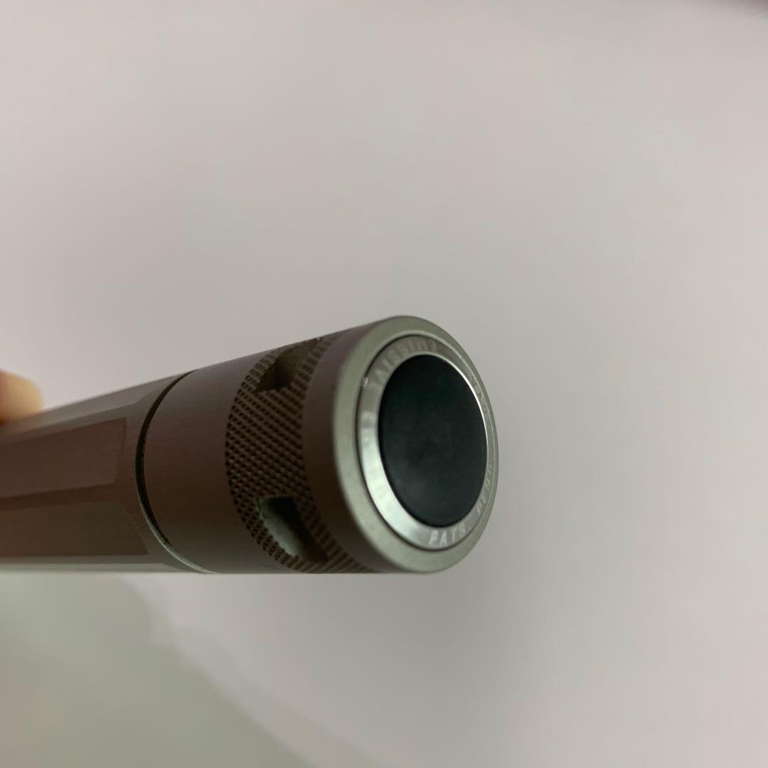 LED aluminum IPX4 splash proof torch flashlight 鋁金屬電筒, 運動產品, 運動與體育, 運動與 ...