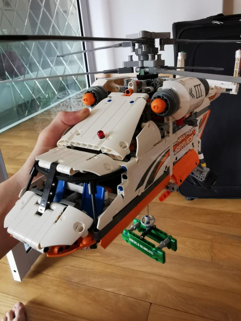 Lego Technic heavy lift helicopter 42052, Hobbies & Toys, Toys & Games ...