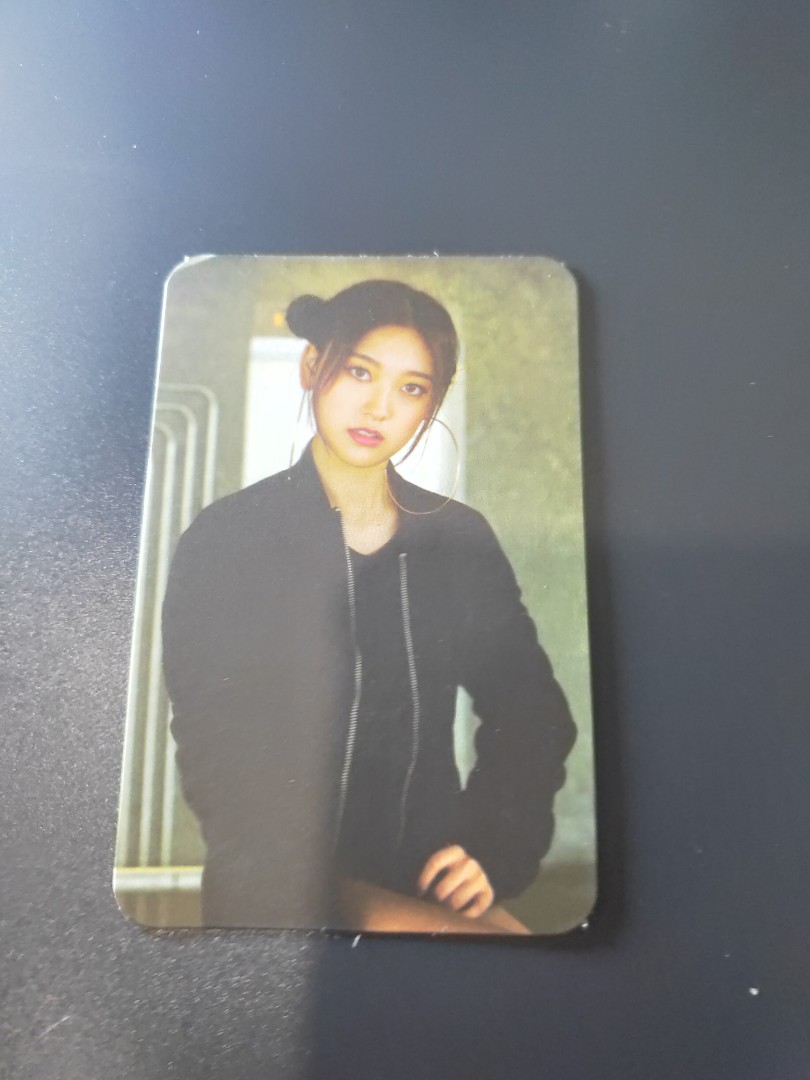 LOONA ODD EYE CIRCLE OEC MAX & MATCH CHOERRY PHOTOCARD, Hobbies & Toys, Memorabilia ...