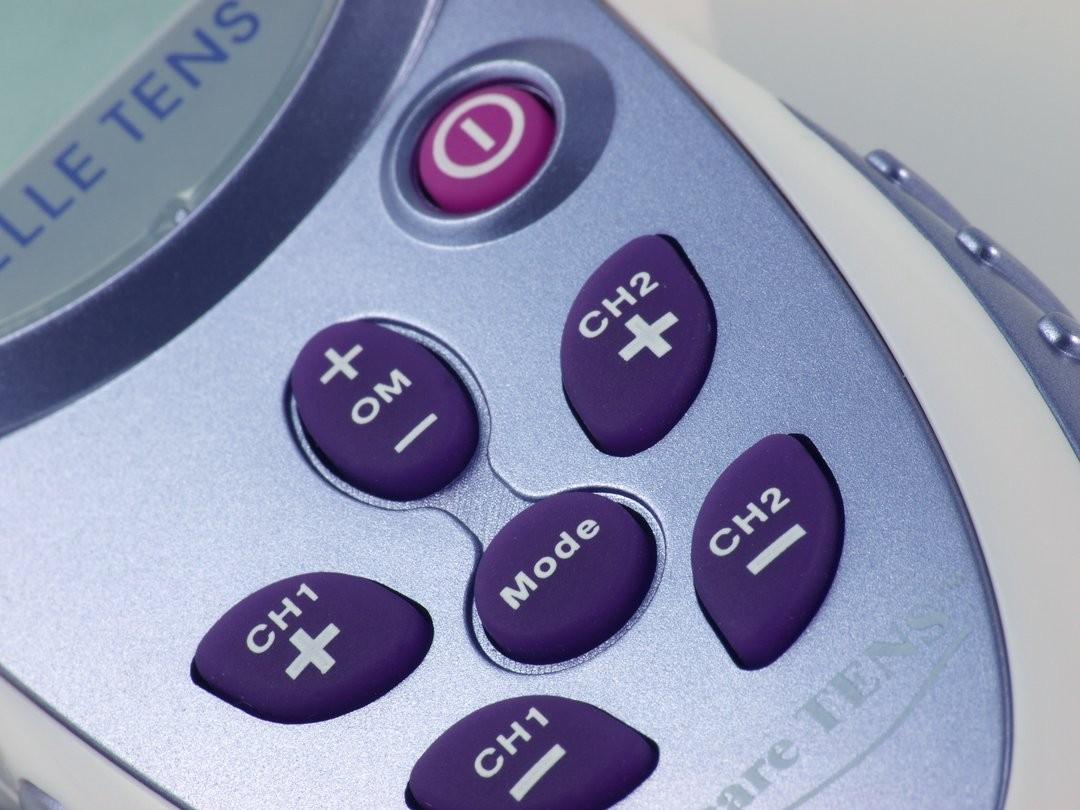 (M1855) Body Clock Elle TENS, Health & Nutrition, Health Monitors ...