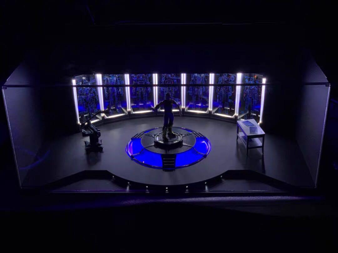 MARVEL AVENGERS IRON MAN 3 TOYSBOX MINI HALL OF ARMOR DISPLAY CASE WITH ...