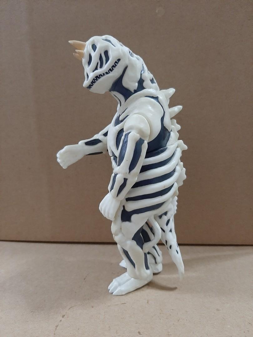 Ultraman Seabozu Kaiju Sofubi Vinyl Figure, Hobbies & Toys, Toys & Games on Carousell