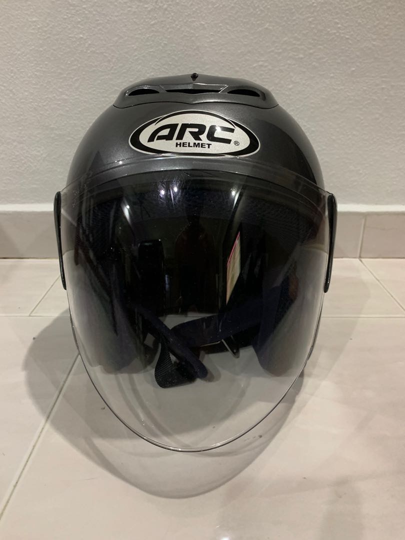 Arc Ritz helmet, Motorcycles, Motorcycle Apparel on Carousell