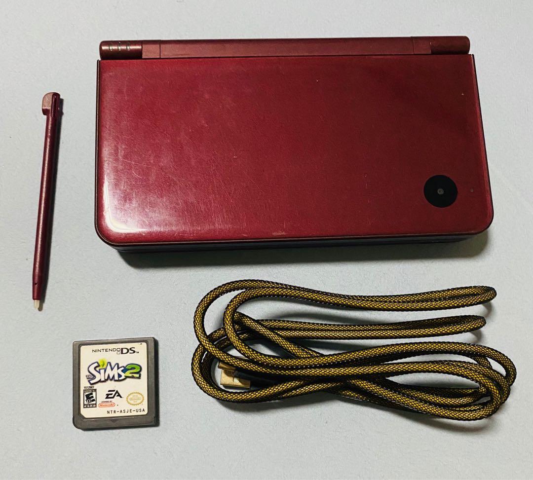 Maroon Nintendo DSi XL, Video Gaming, Video Game Consoles, Nintendo on Carousell