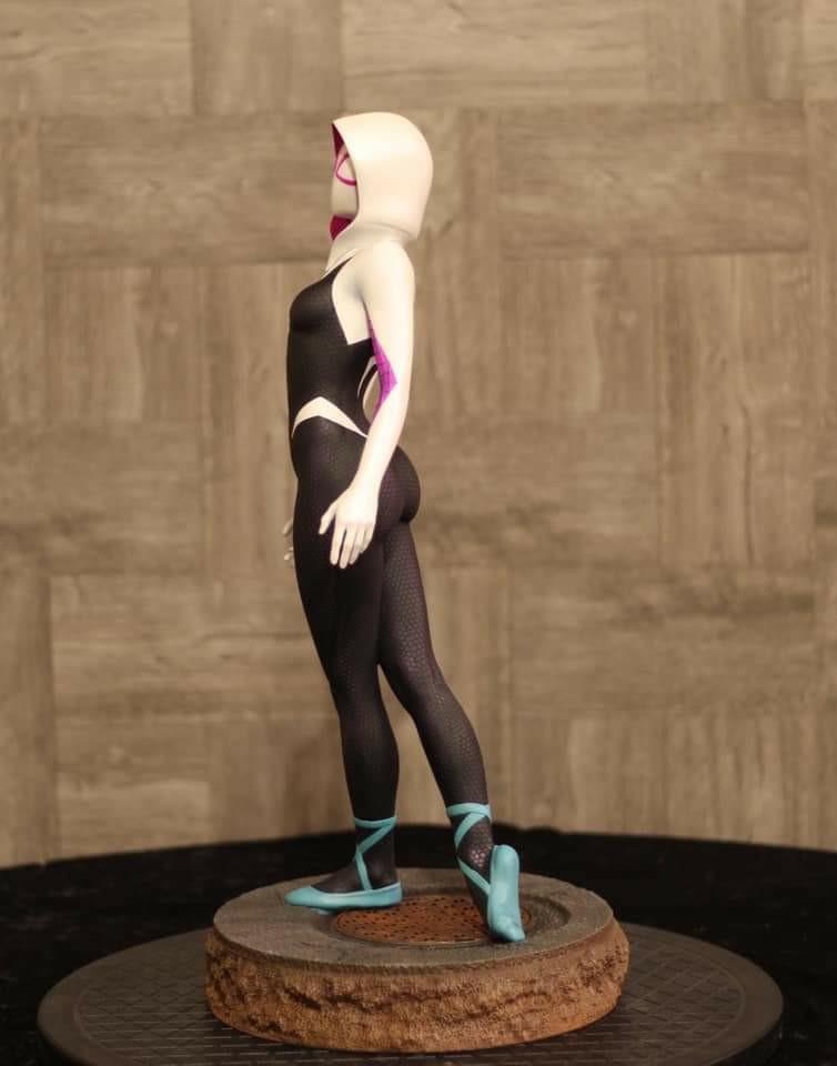 [POLYCLEF] Spider Gwen Museum Statue, Hobbies & Toys, Toys & Games on ...