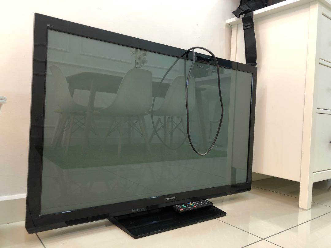 Panasonic Plasma TV 42 Inchi, TV & Home Appliances, TV & Entertainment ...