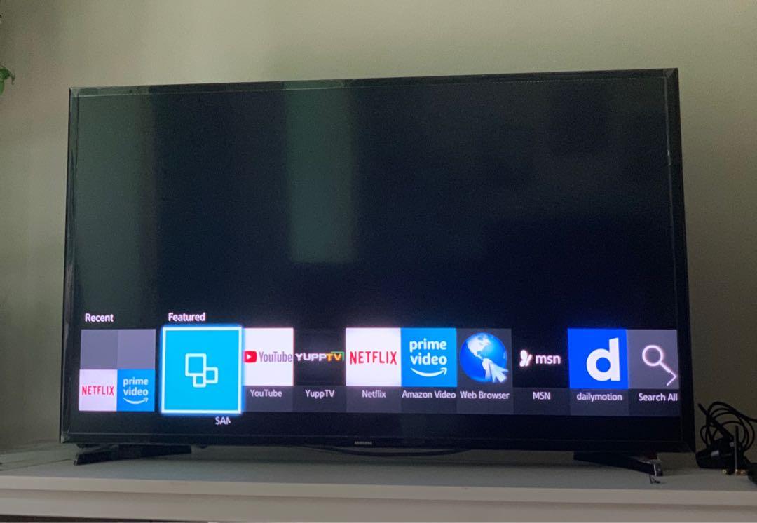 Samsung smart tv 49inch full HD, TV & Home Appliances, TV ...