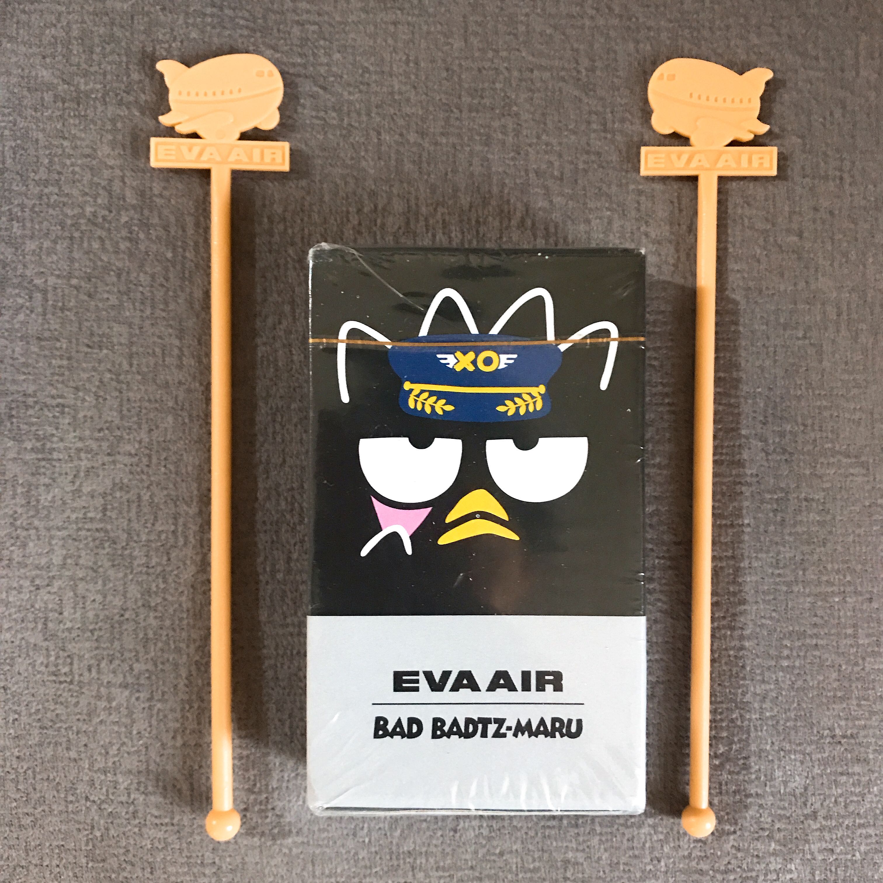 Sanrio XO BAD BADTZ-MARU poker card, 興趣及遊戲, 收藏品及紀念品, 明星周邊 - Carousell