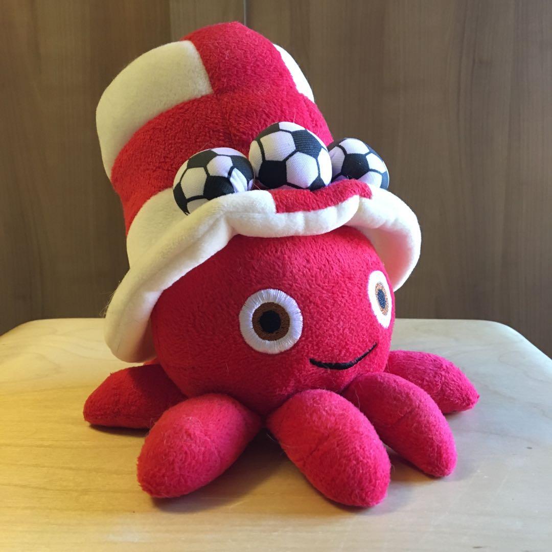 CIMB England Football Octopus Plushie, Hobbies & Toys, Toys & Games on ...