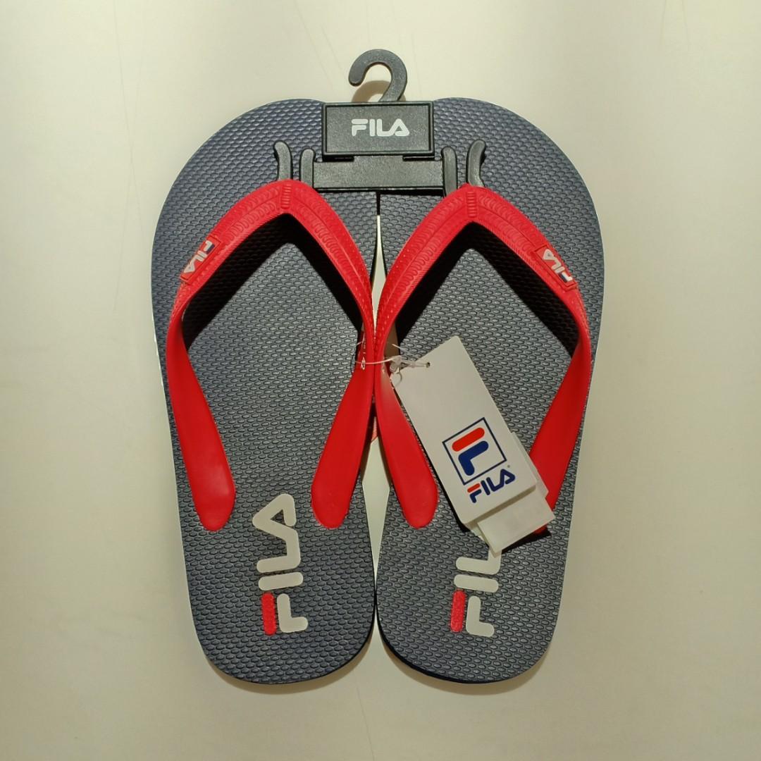 Fila Troy Flip-Flops, Fesyen Pria, Sepatu , Sandal di Carousell