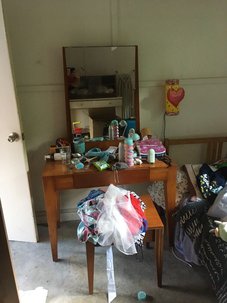Free dressing table and chair, Furniture & Home Living, Furniture ...