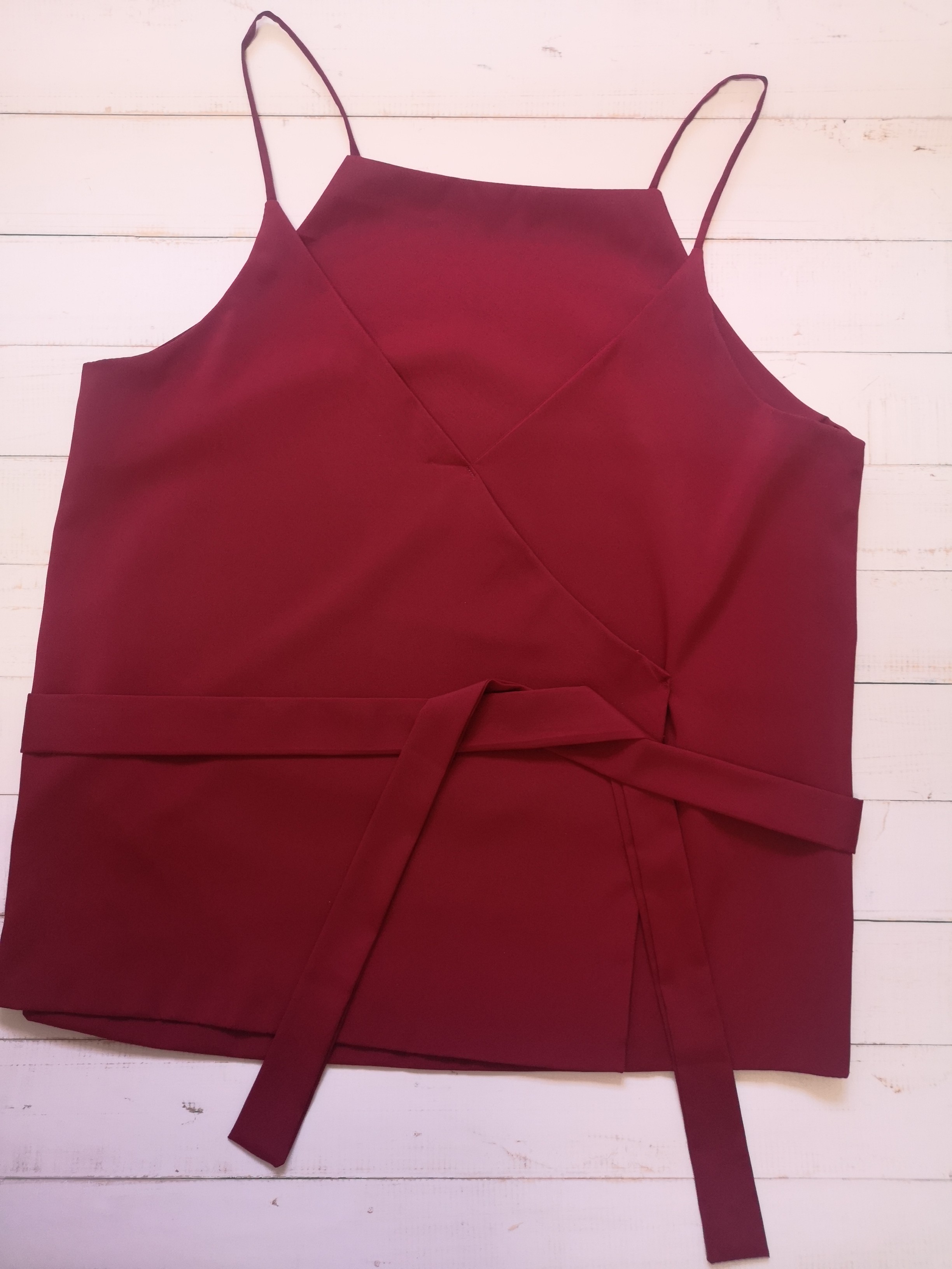 Maroon Summer Top with detachable belt, Women's Fashion, Tops, Other ...