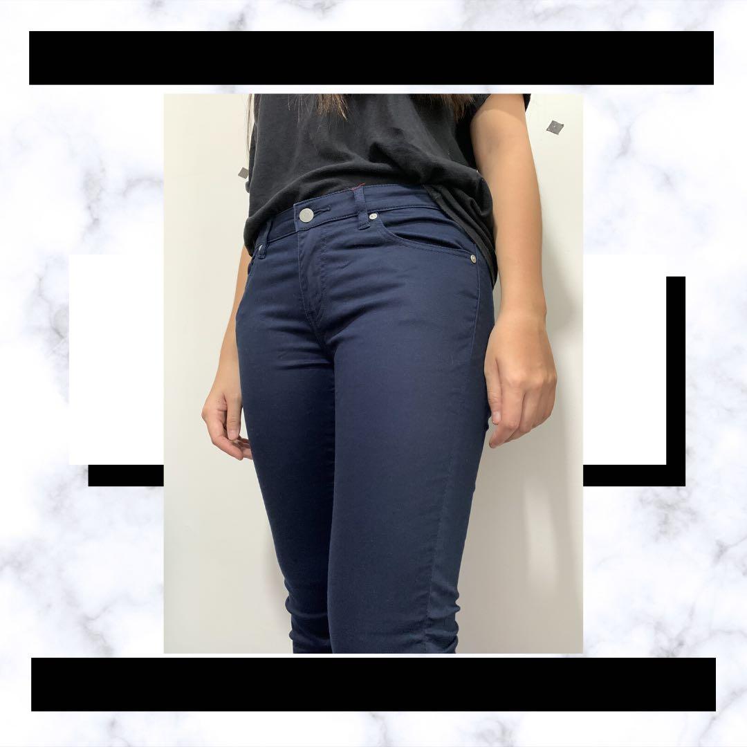 navy blue uniqlo pants, Women's Fashion, Bottoms, Other Bottoms on ...