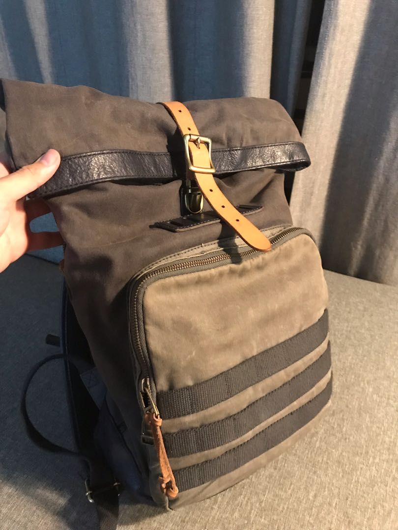 Original Fossil Defender Roll Top Backpack, Men's Fashion, Bags ...