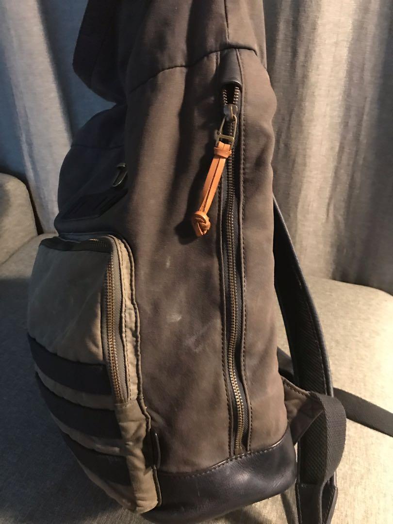 Original Fossil Defender Roll Top Backpack, Men's Fashion, Bags ...