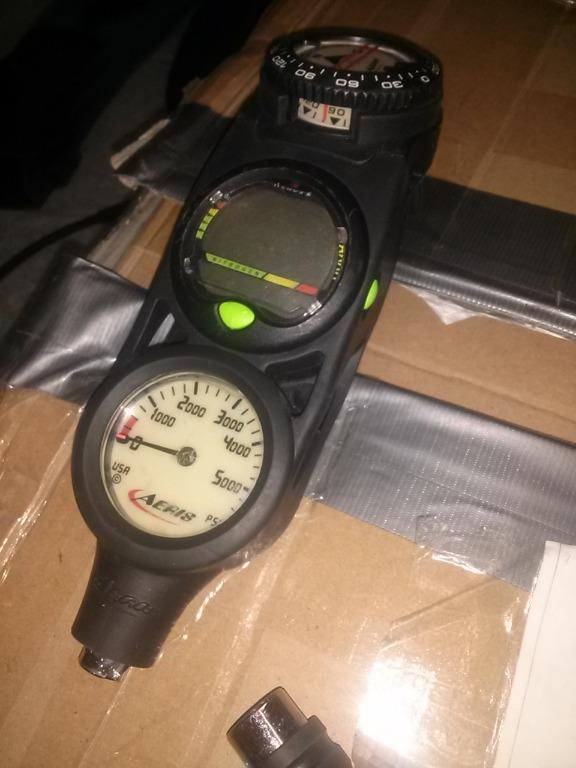 Scuba Dive computer Aerris Atmos 2 console with spg and compass +built ...