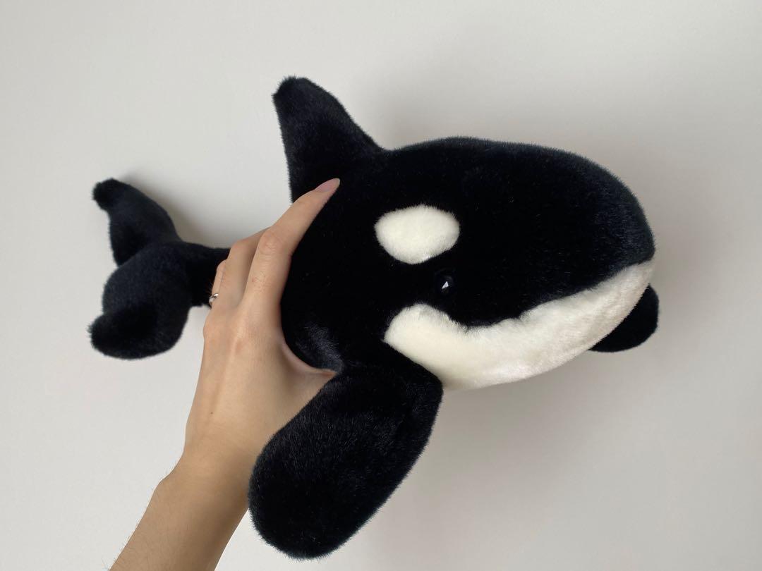 SeaWorld Shamu Whale Plush, Hobbies & Toys, Toys & Games on Carousell