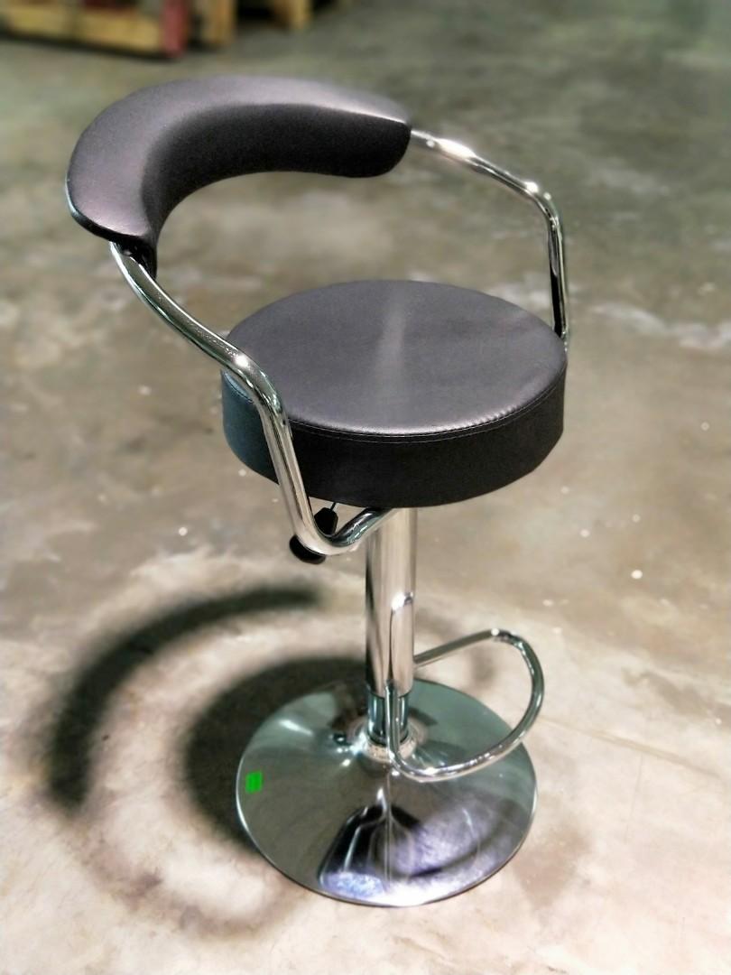 STRADER Bar Stool in BLACK, Furniture, Tables & Chairs on Carousell