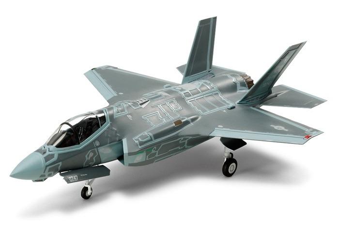 Tamiya 1/72 Lockheed Martin F-35A Lightning II model kit, Hobbies ...