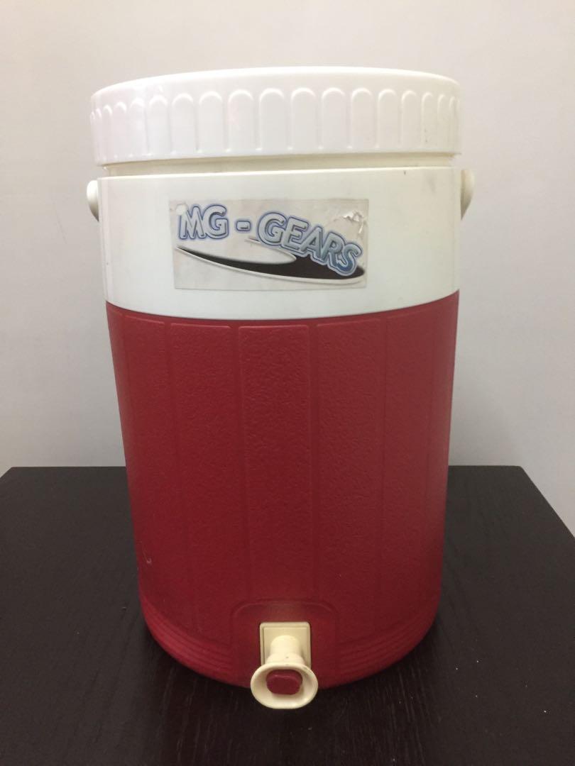 Water cooler box- MG Gears, Sports Equipment, Sports & Games, Water ...