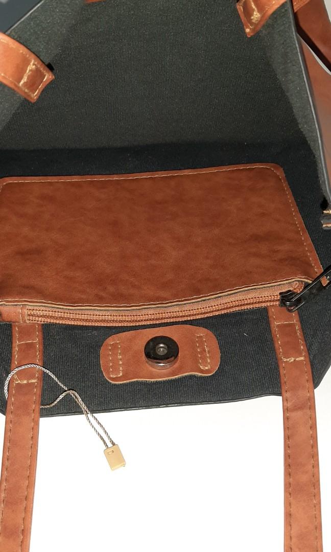 Chanel Parfum Tote Bag, Luxury, Bags & Wallets on Carousell