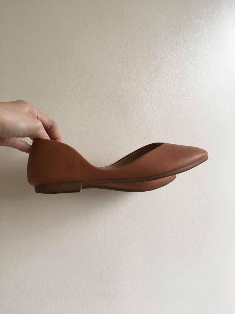 CLN Celine flats, Women's Fashion, Footwear, Flats & Sandals on Carousell