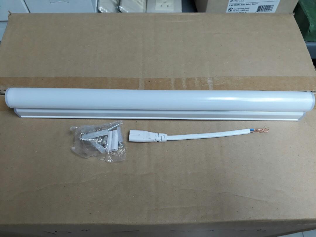 Crompton Eco Led Seamless, Commercial & Industrial, Construction ...