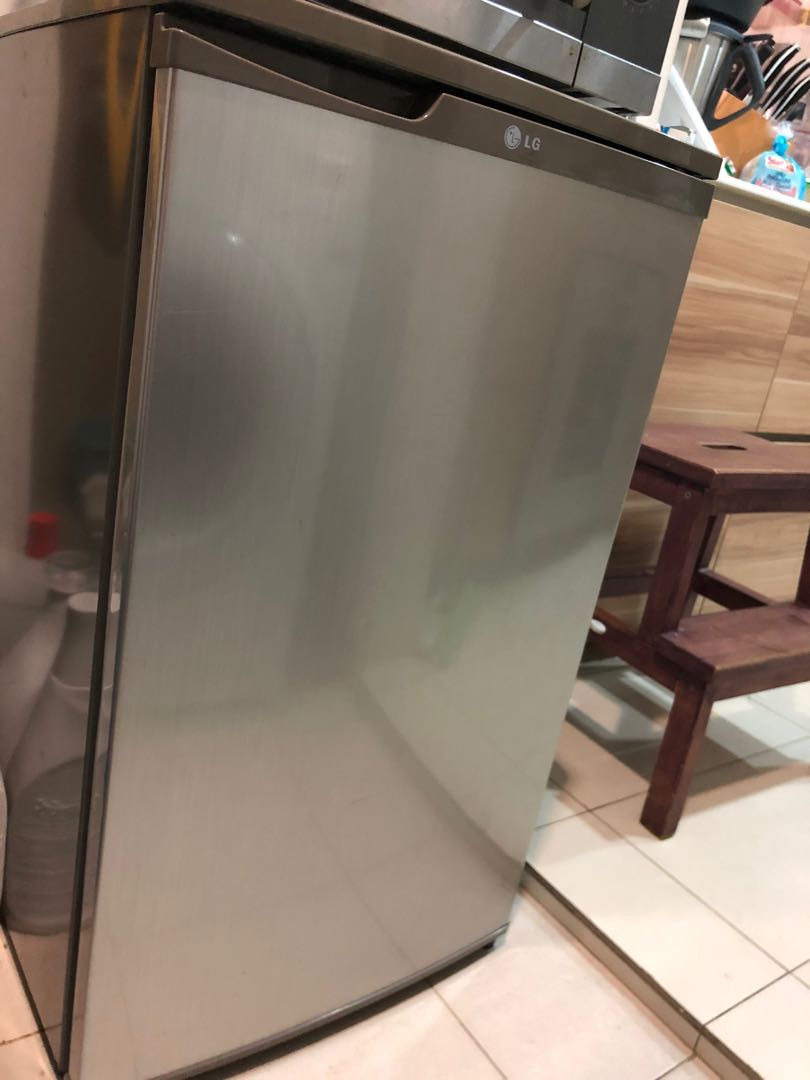 Only 30!!! LG Mini Bar, TV & Home Appliances, Kitchen Appliances ...