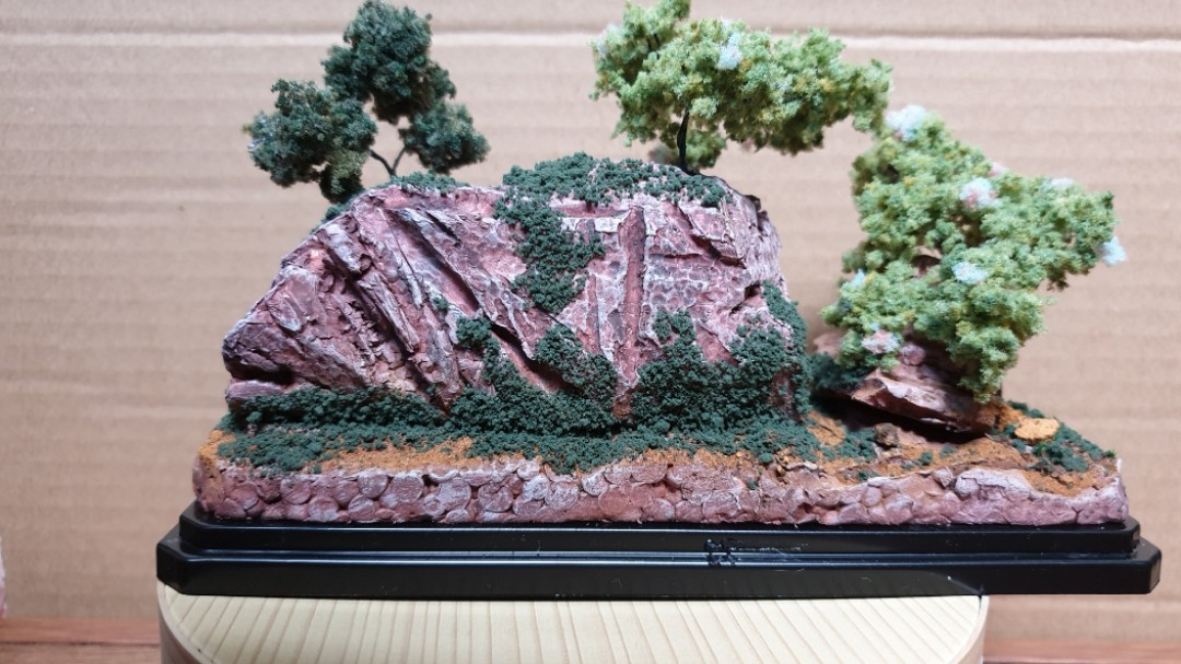 Rocky Terrarium Diorama, Hobbies & Toys, Toys & Games on Carousell