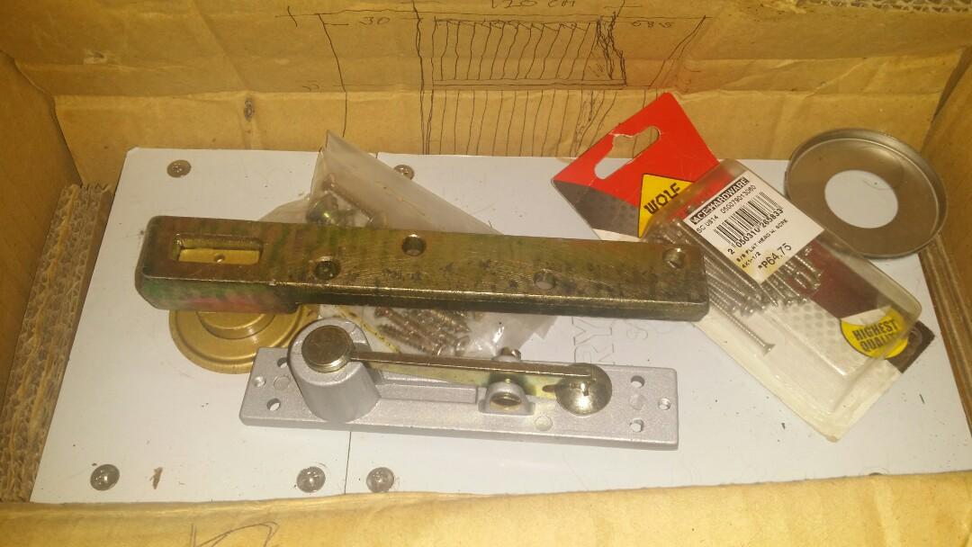 RYOBI Floor Hinge no.S201K, Commercial & Industrial, Construction ...