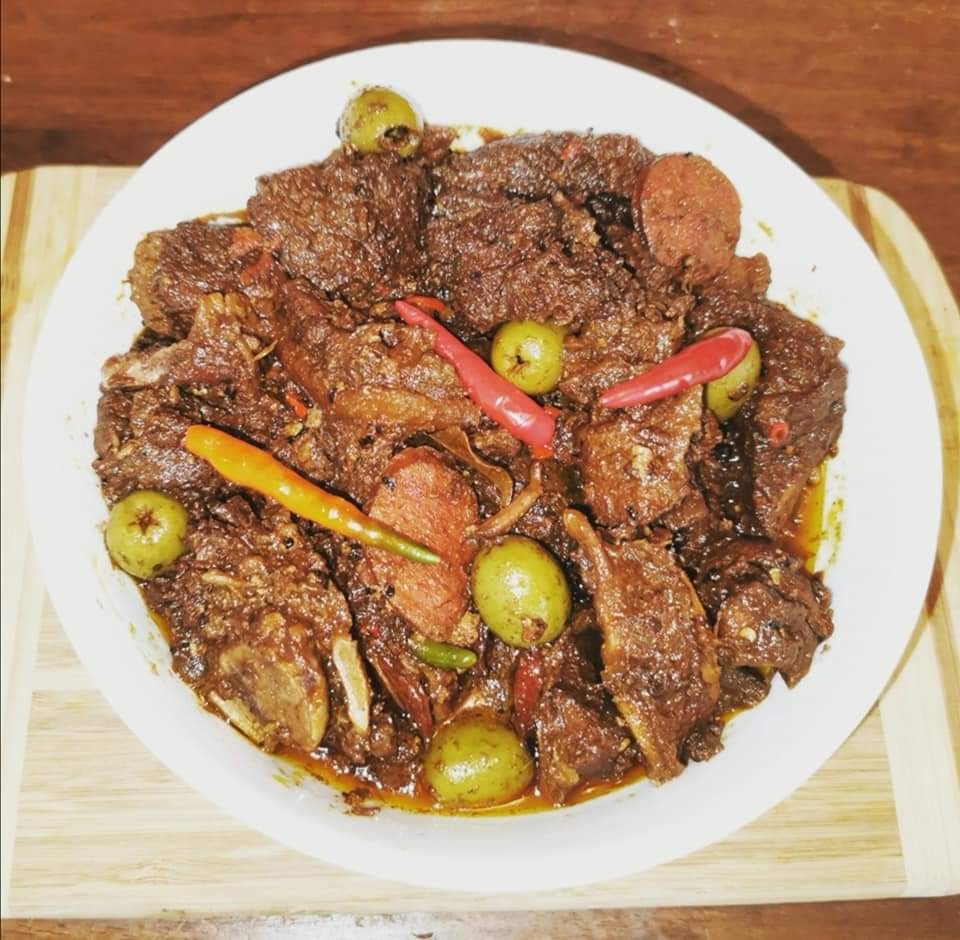 Santayana Caldereta Especial Heirloom Recipe Spicy Spanish Style on ...