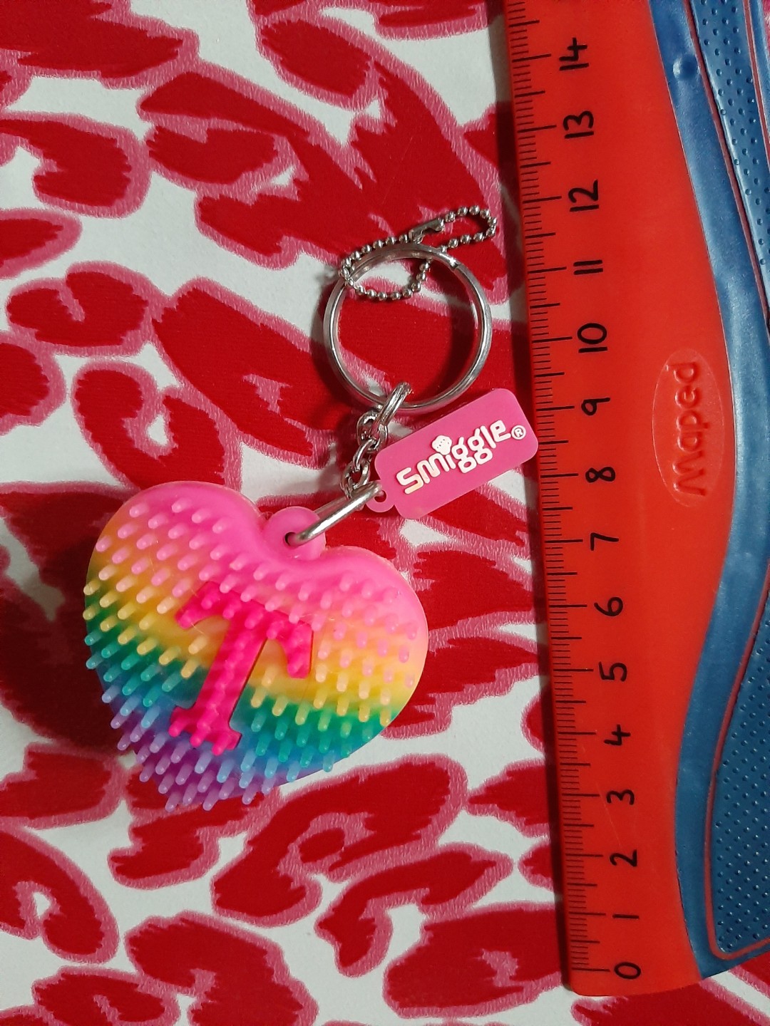 smiggle keychain, Babies & Kids, Babies & Kids Fashion on Carousell