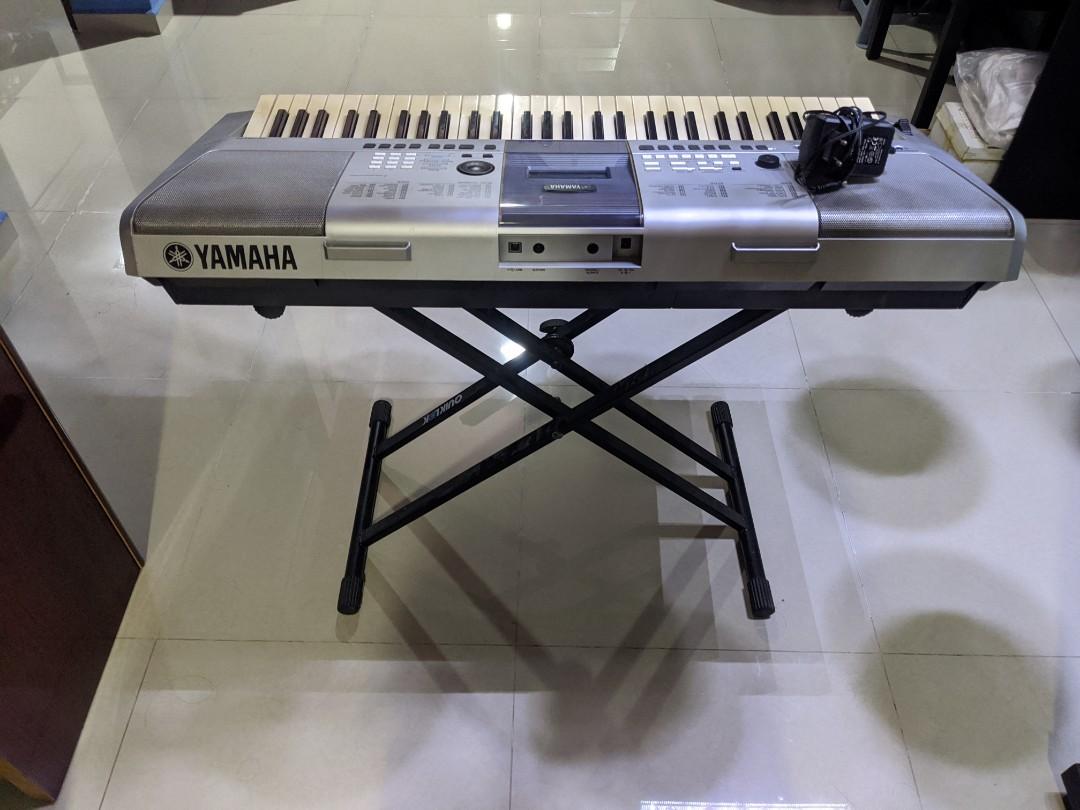 Yamaha PSR E413, Hobbies & Toys, Music & Media, Musical Instruments on ...
