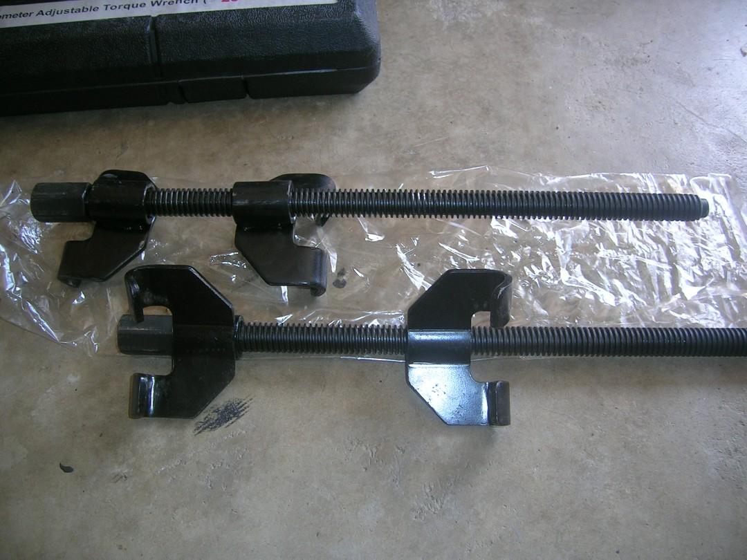 Absorber Spring compressor., Auto Accessories on Carousell