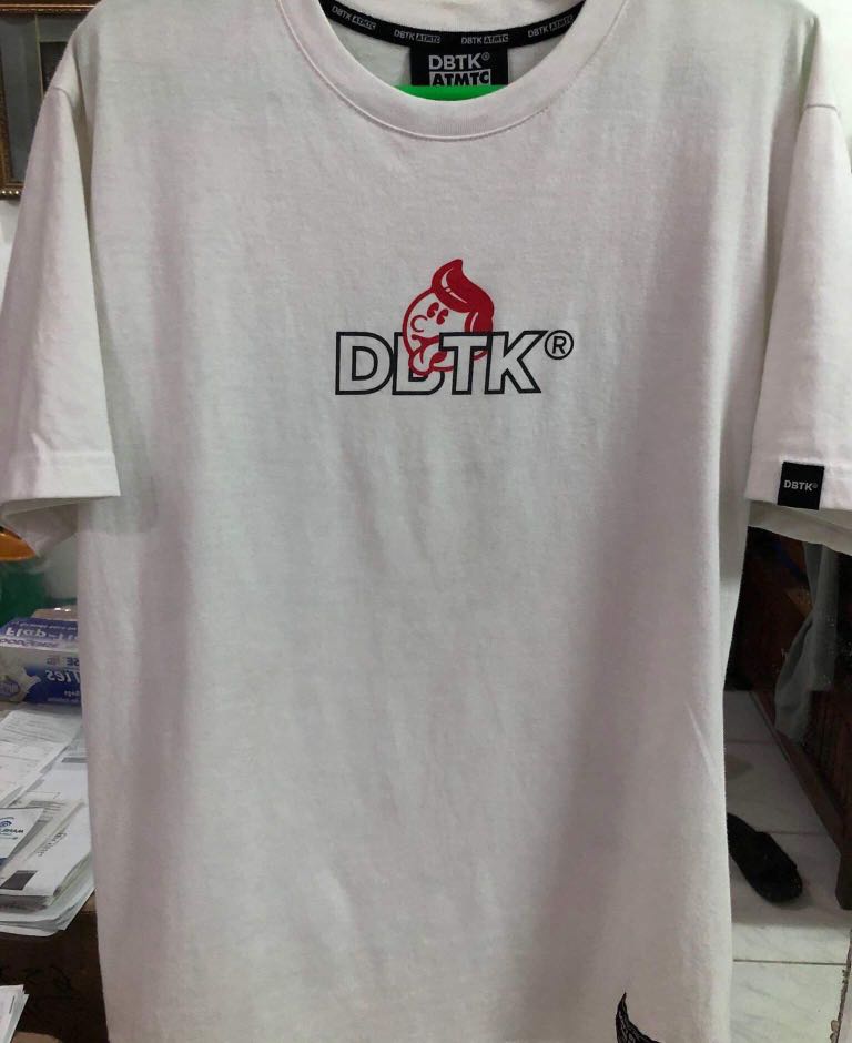 DBTK atmtc Double World Domination, Men's Fashion, Activewear on Carousell