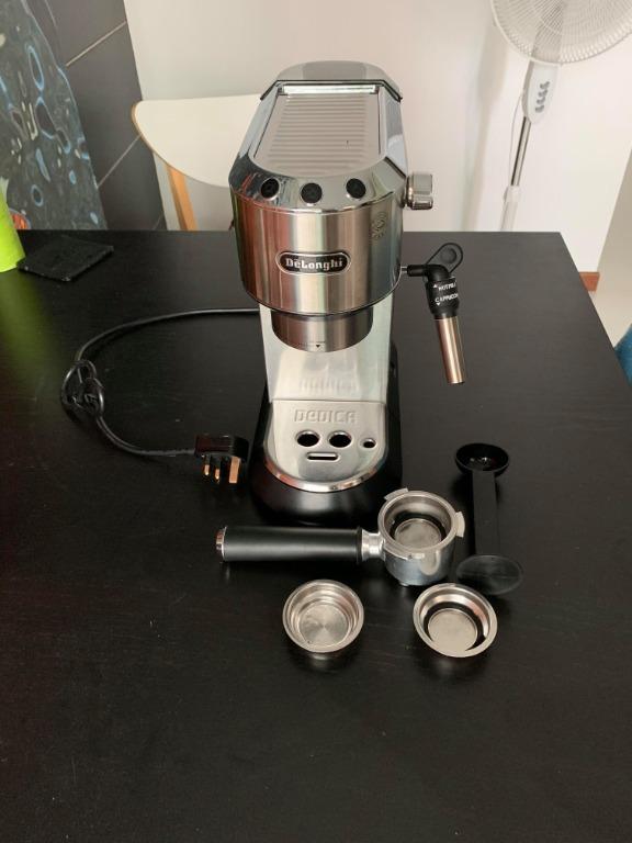 DeLonghi Dedica Espresso Maker EC685.M, TV & Home Appliances, Kitchen ...