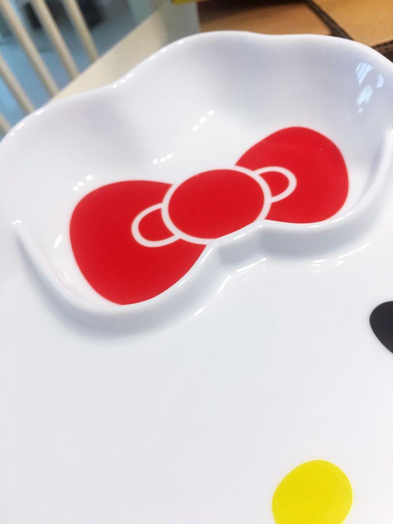 Hello Kitty big ceramic plate, Furniture & Home Living, Kitchenware ...
