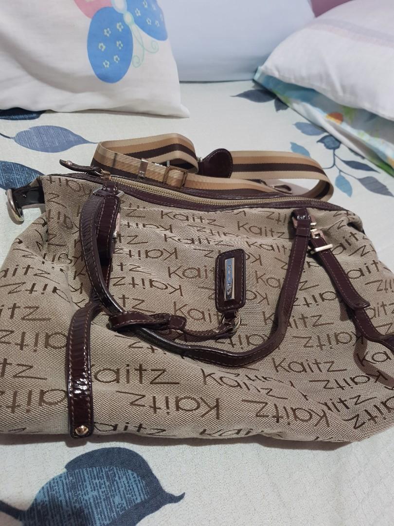 Kaitz 2 way bag, Women's Fashion, Bags & Wallets, Tote Bags on Carousell