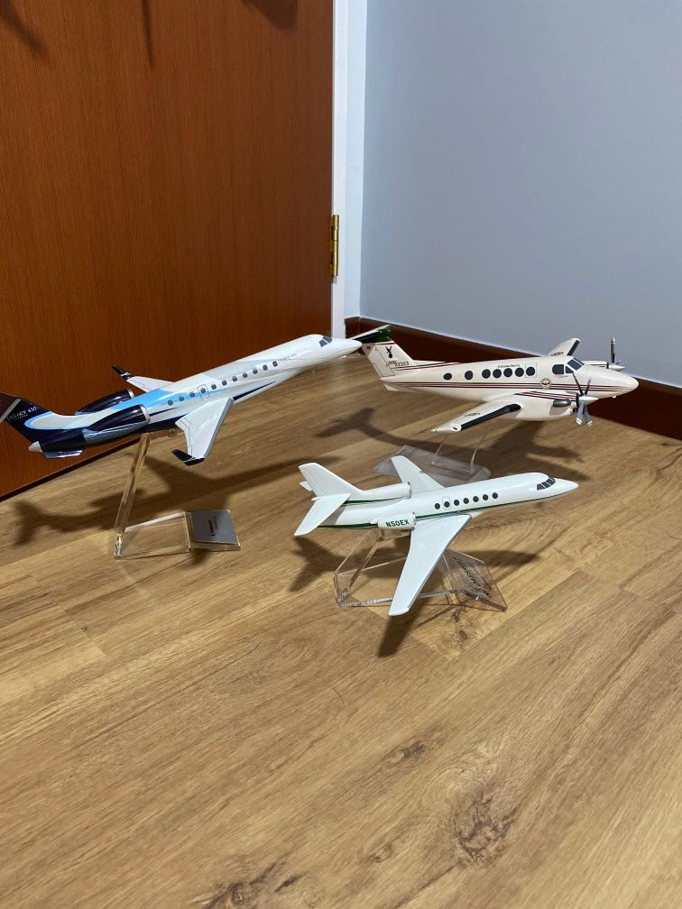 Plane model set., Hobbies & Toys, Toys & Games on Carousell