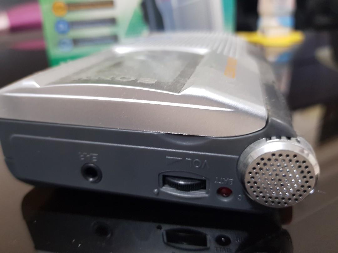 Sony TCM-200DV Cassette Recorder, Audio, Portable Music Players on ...