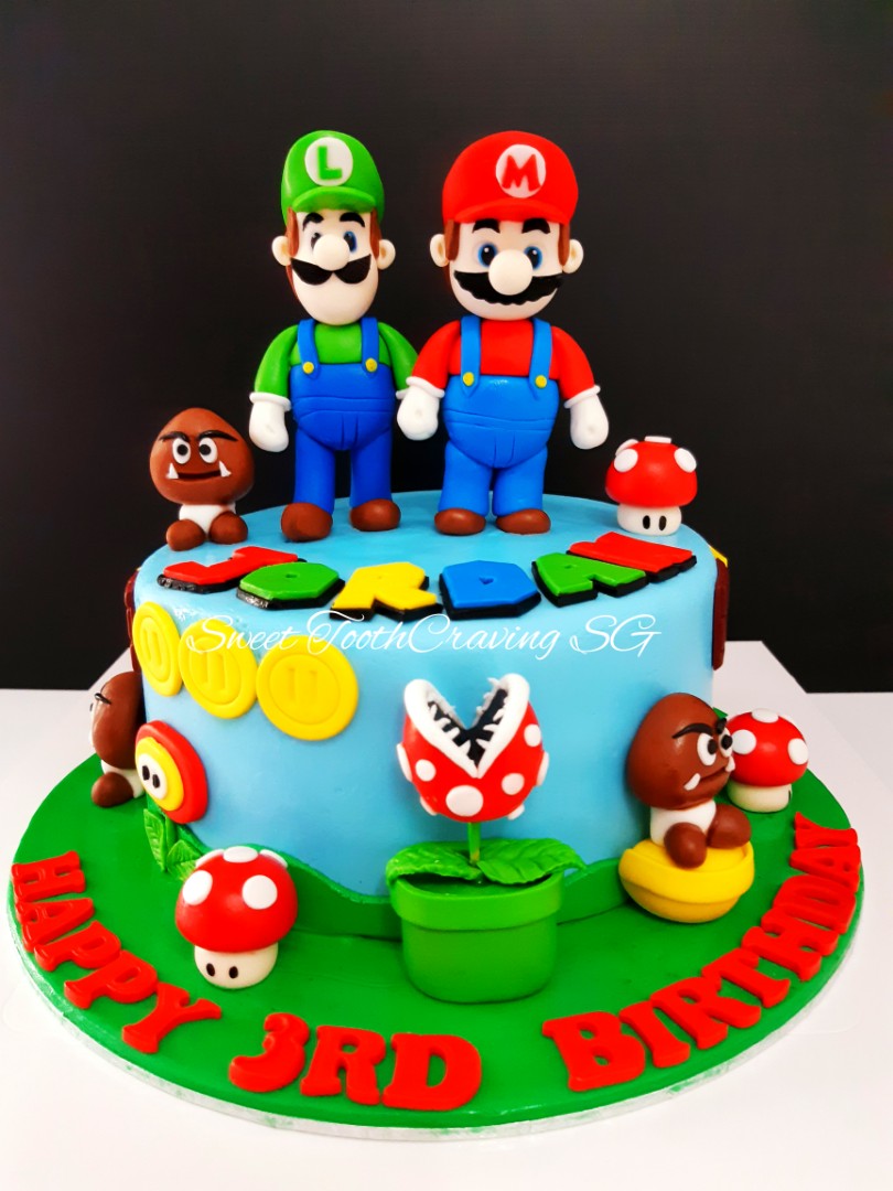 Super Mario and Luigi Cake, Food & Drinks, Homemade Bakes on Carousell