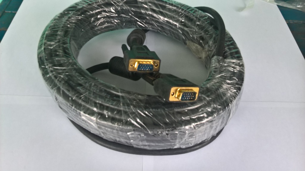 VGA Cable Extension 15 meters (for desktop/laptop and projector via VGA ...