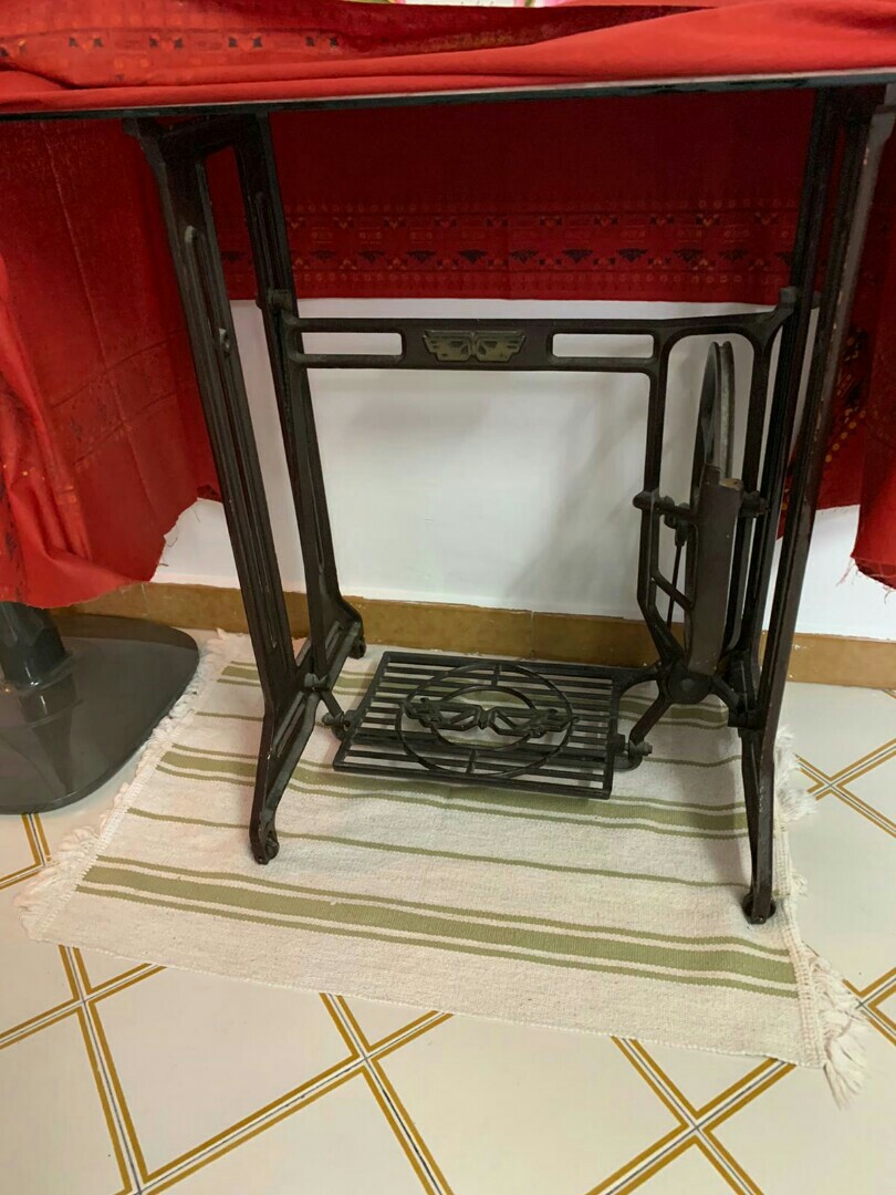 Vintage Sewing Machine Side Table, Furniture & Home Living, Home Decor ...