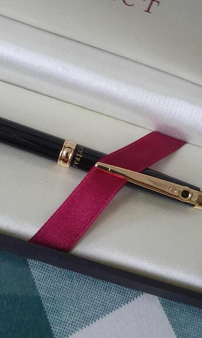 Artifact Ballpoint pen, Hobbies & Toys, Stationery & Craft, Craft ...