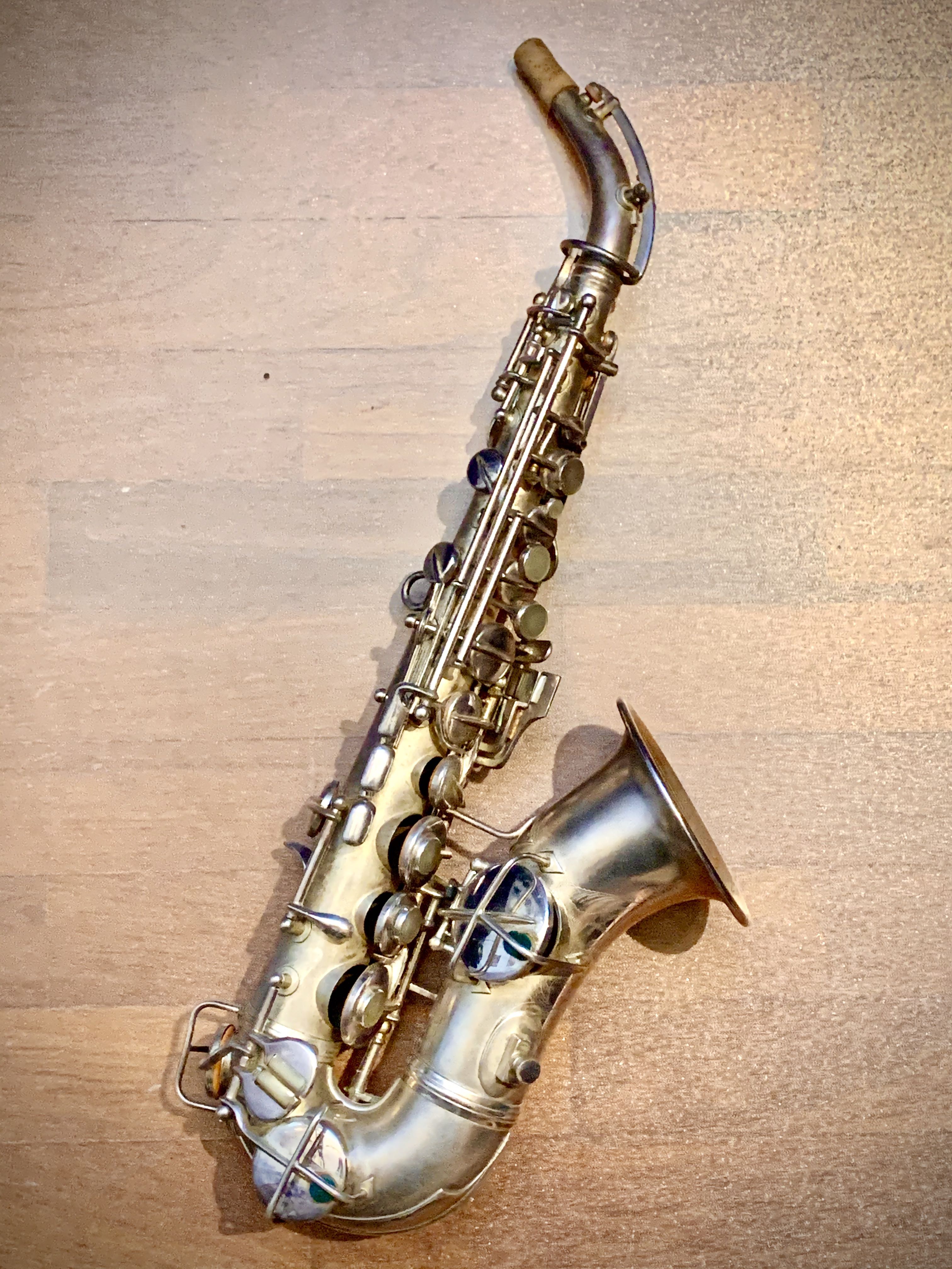 Curved soprano saxophone - C.G. Conn, satin silver plate, Hobbies ...